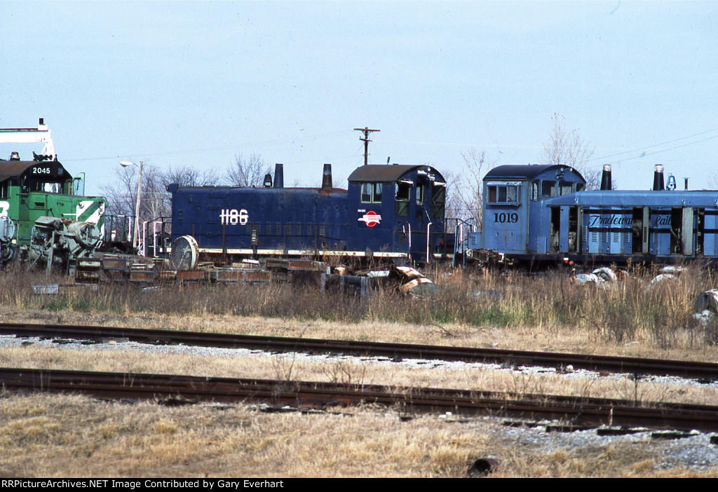 MP SW1200 #1186 - Missouri Pacific